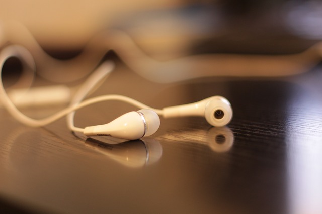 How And Why Does Music Helps You Focus? – Badeagle How And Why Does Music Helps You Focus? – Badeagle
